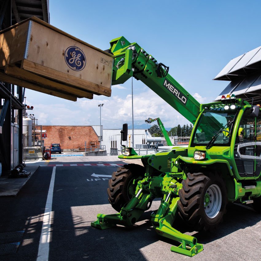 Merlo Panoramic 40.13 Manipulador Telescópico Estabilizado Telehandler ...